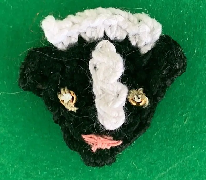 crochet-skunk-2-ply-head-with-mouth • Kerri's Crochet